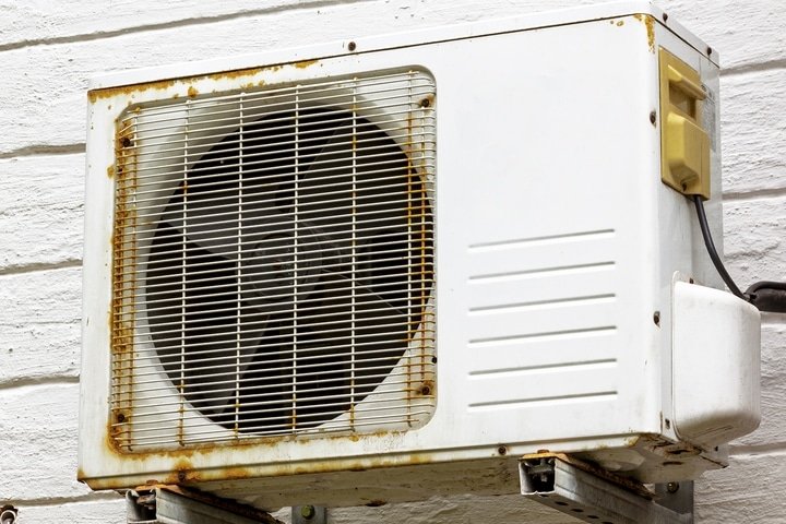 8 Dangers & Hazards of Old Air Conditioners | Climate Experts